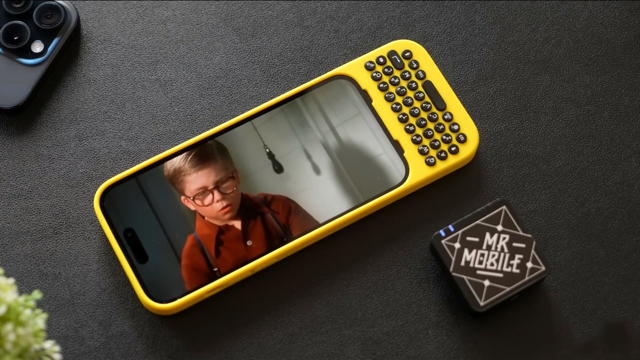 Hands-on with Clicks: Unique iPhone Case with Integrated Keyboard