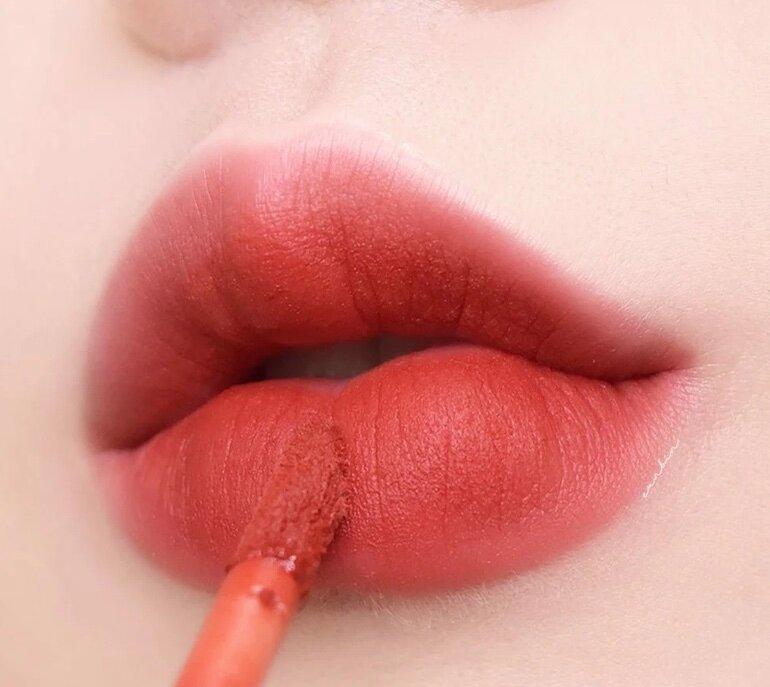 Đánh Giá Son Kem Romand 05 Witty – Phù Hợp Với Mọi Phong Cách? | Mytour.vn