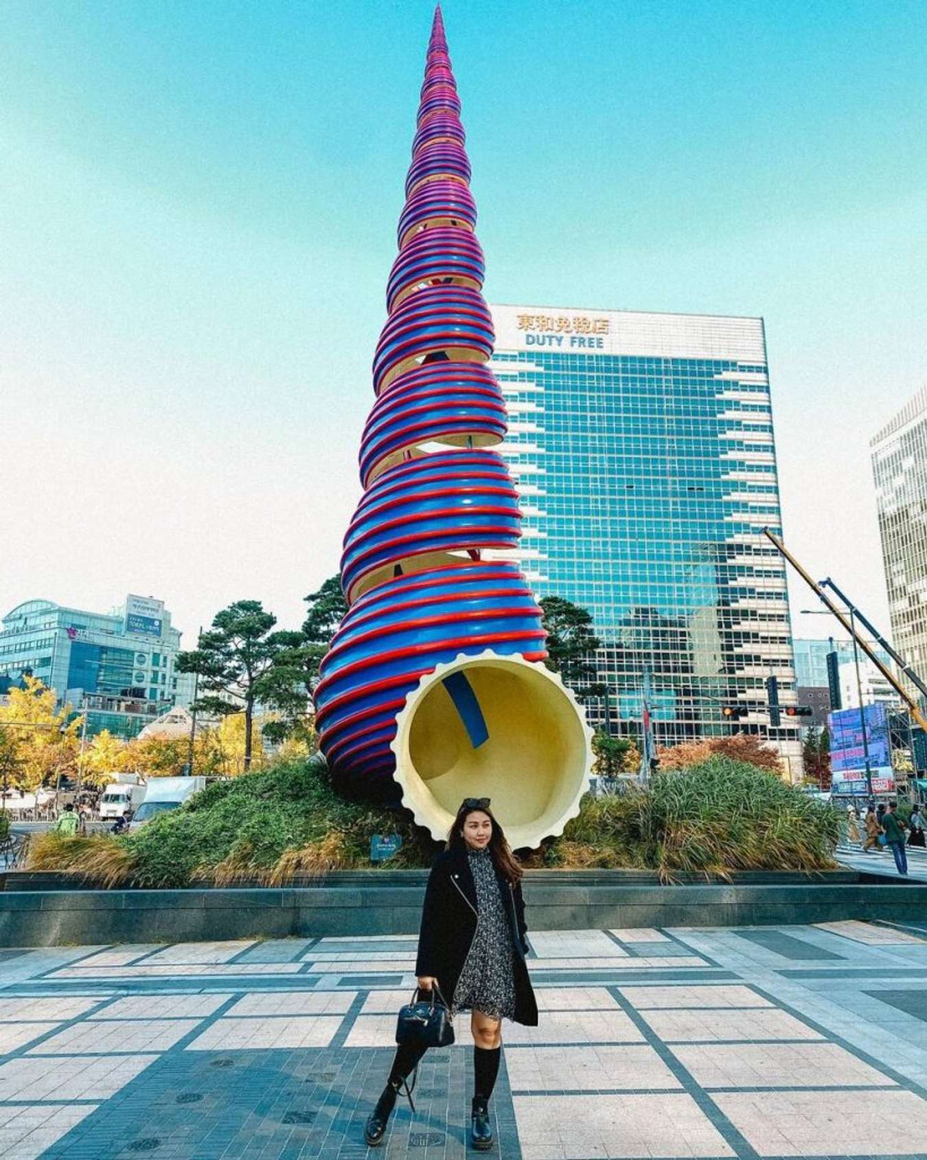 Cheonggyecheon Stream - the natural beauty in the heart of Seoul