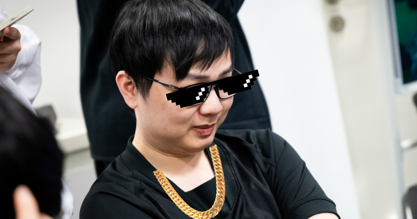 WBG hạ FPX, fan hồ hởi nhưng cũng nghẹn ngào: 'SofM thực sự là người giàu có nhất'