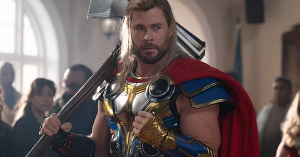 Chris Hemsworth thú nhận đã cảm thấy mệt mỏi với vai diễn Thor