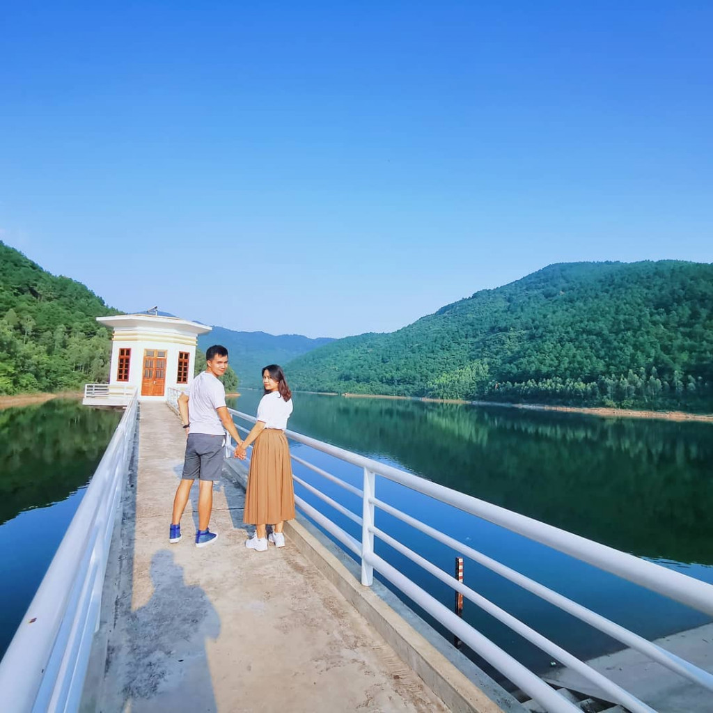 Xạ Hương Lake - Stunning Beauty in Tam Dao Mountains - Mytour