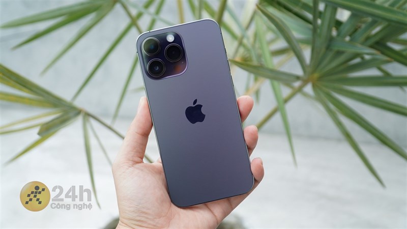In-Depth Review of iPhone 14 Pro Max: Powerful Performance, High ...