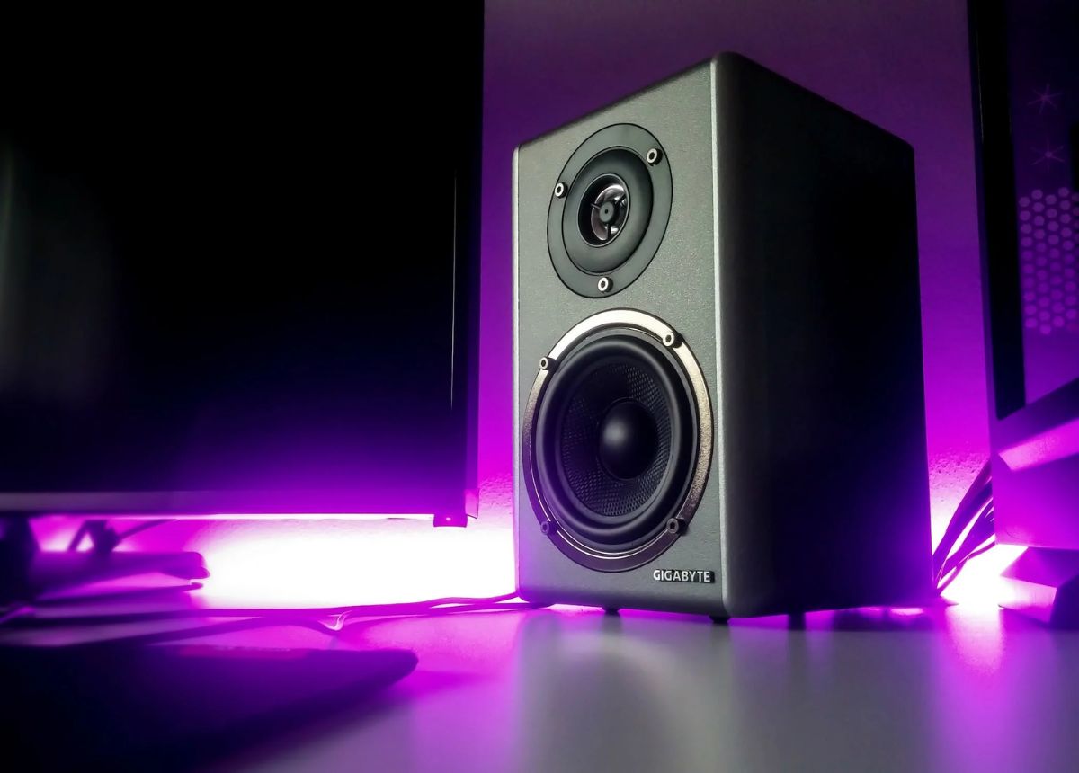 Wondering which brand offers the best music speakers nowadays? | Mytour
