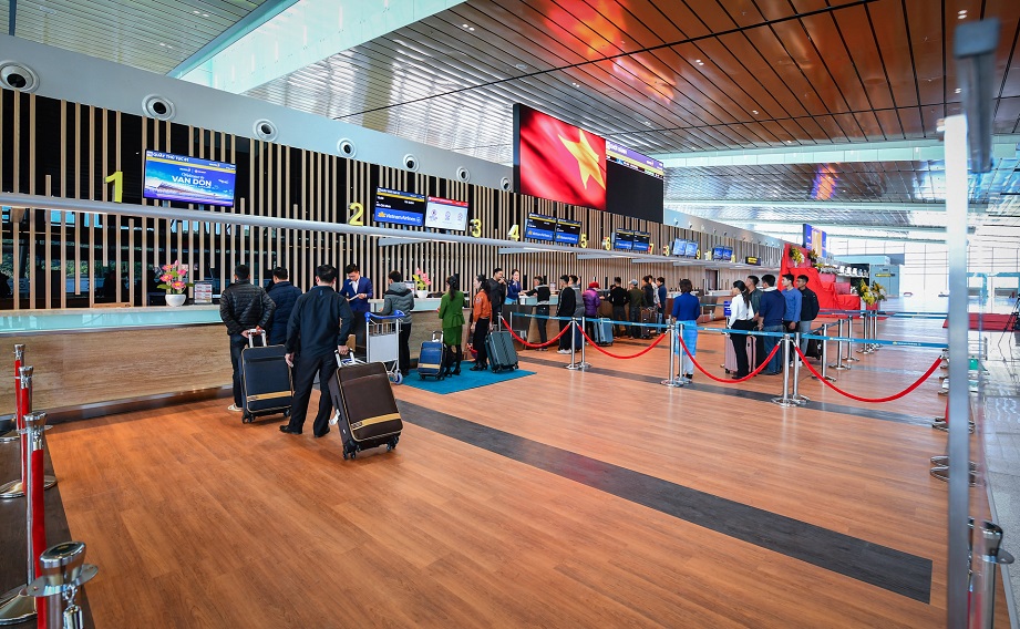 AIRPORT CHECK-IN: Quick Flight Procedure Steps - Mytour - Mytour