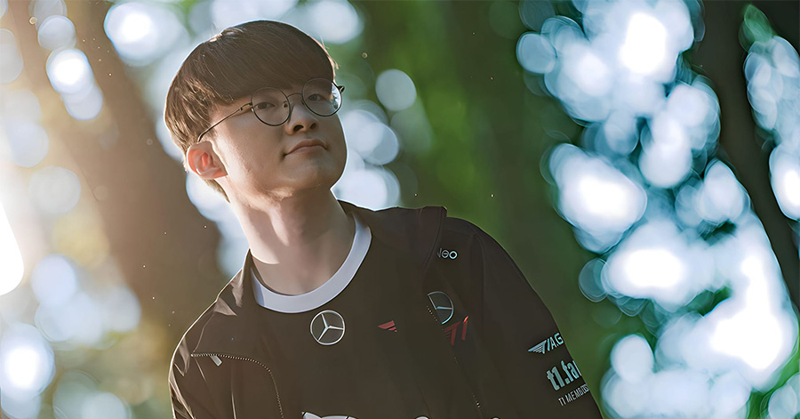 Với một hành động nhỏ nhắn, Faker đã chứng tỏ vì sao anh là tuyển thủ ...