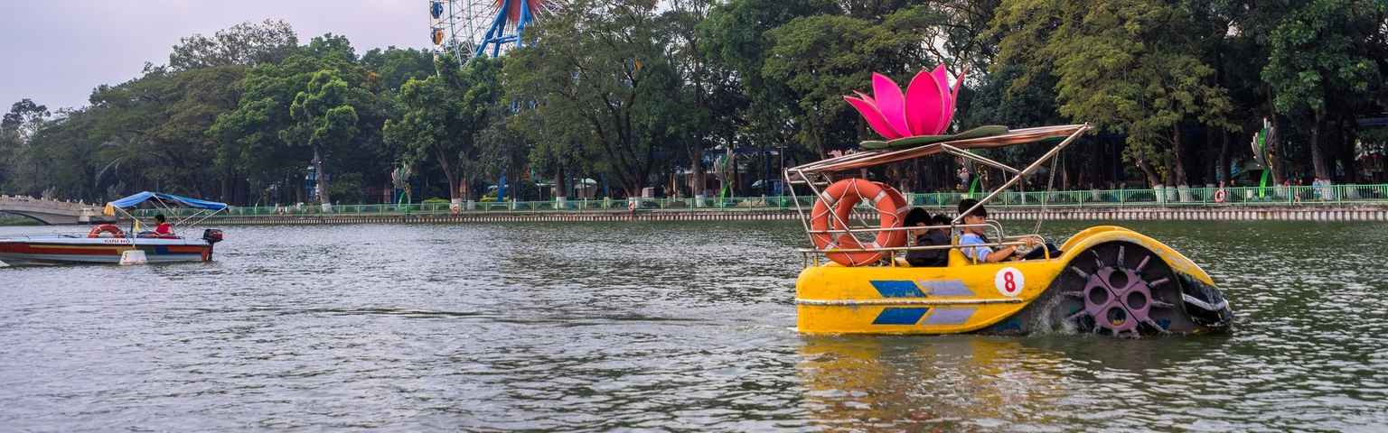 Đầm Sen Cultural Park - A Familiar Yet Refreshing Escape
