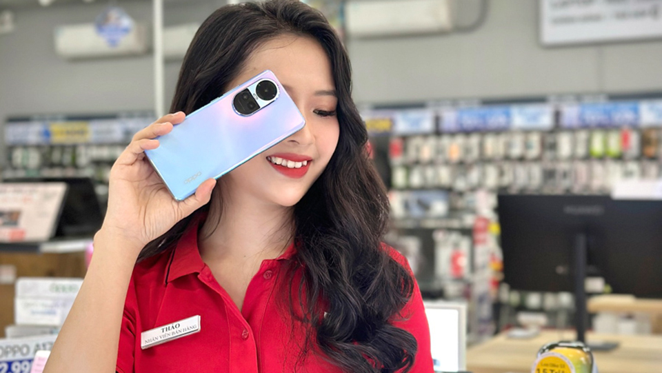 OPPO Reno10 5G is now available at Mytour stores - come and experience ...