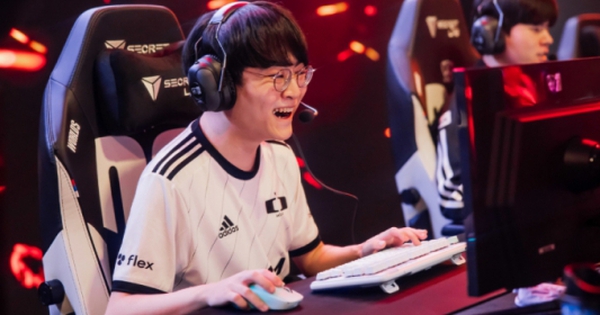 ShowMaker thừa nhận chiến thuật 'độc đáo' khi đấu với GAM, và SofM đã phát hiện điều này từ đầu