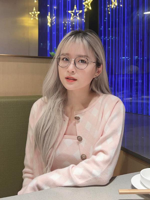 Top 9 Most Beautiful TikTokers in Vietnam Today - Mytour.vn