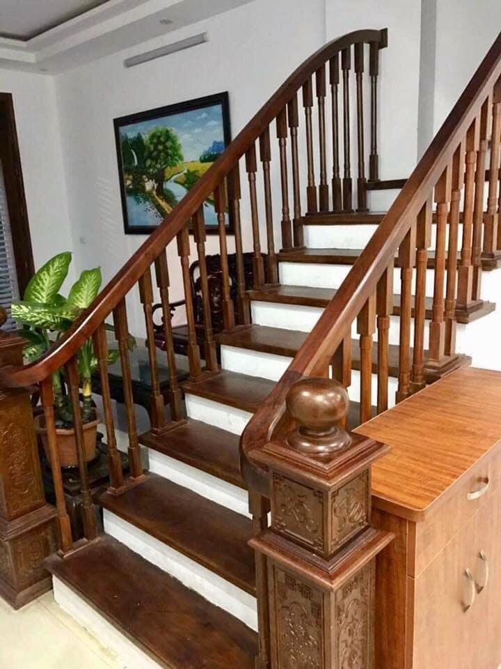 Discover the most stunning wooden staircases