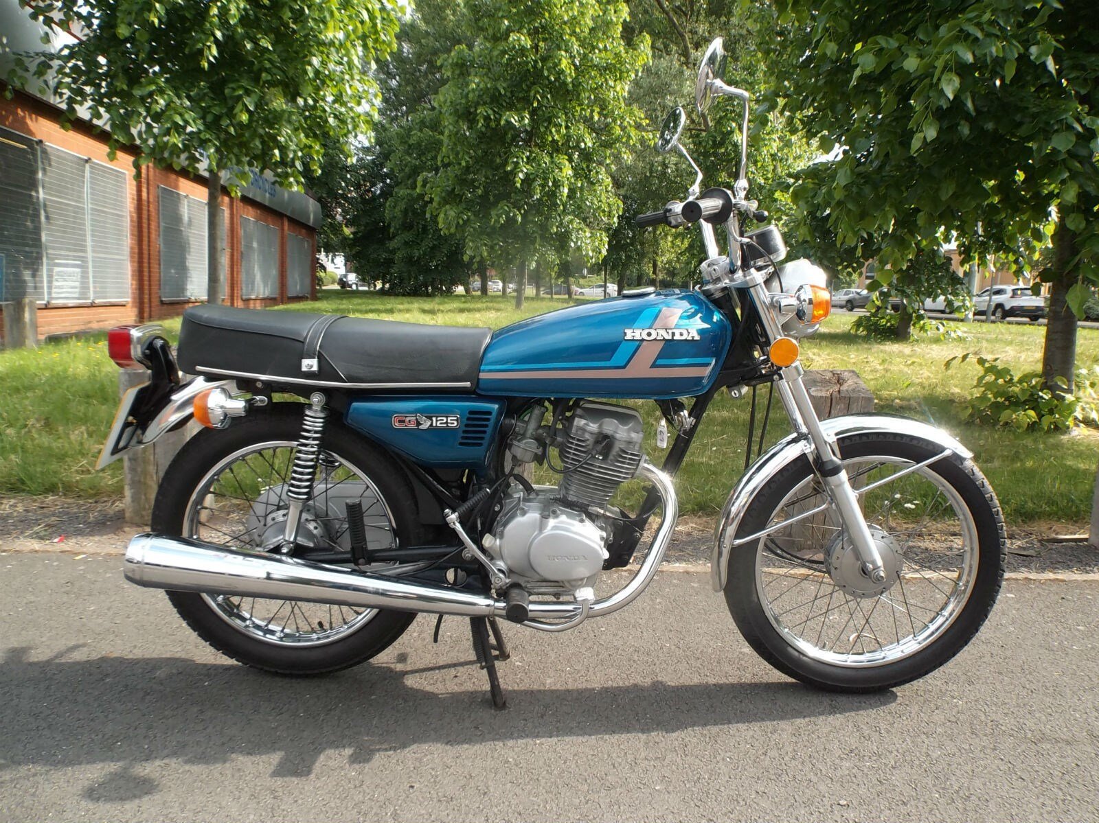 Top 12 Vintage Honda Street Bikes with Unique Styles Starting from $25K ...