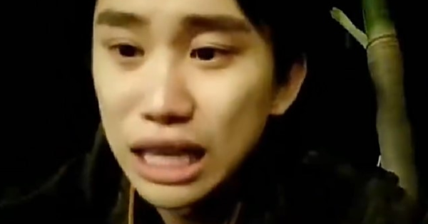 Doinb đang rơi nước mắt trên sóng stream, tiết lộ đã đề xuất FPX mua Chovy về để thay thế mình ...