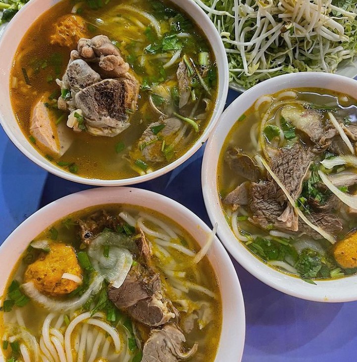 Discover 11 Irresistible Bun Bo Restaurants in Da Lat – Mytour