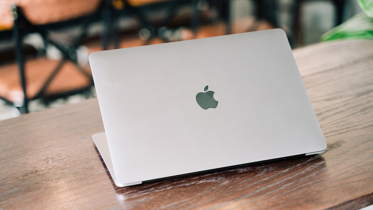 Priced at just 19 million VND, this 3-year-old MacBook remains ...