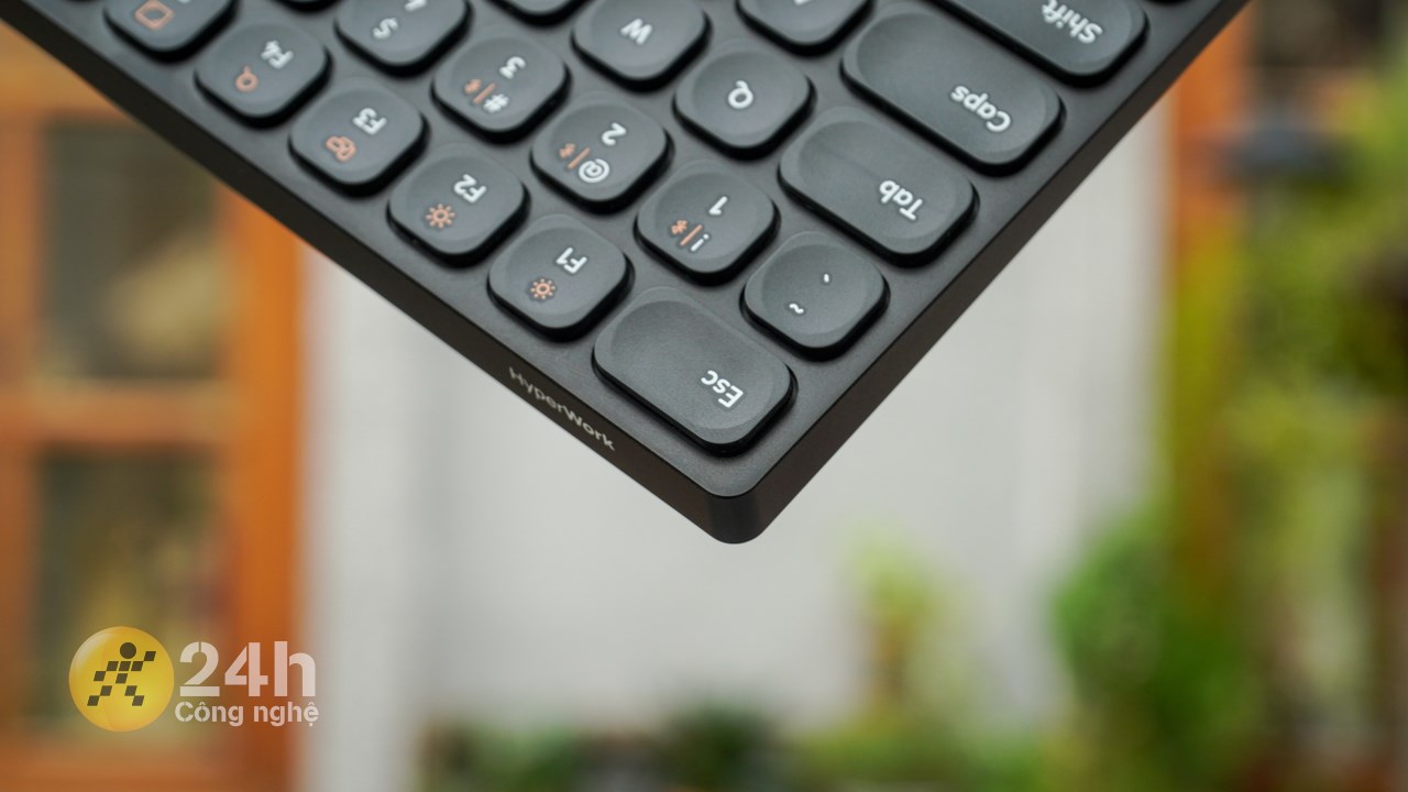 The Hyperwork HyperOne Gen 2 boasts an impressive slim profile.