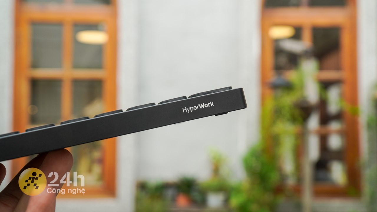 The Hyperwork HyperOne Gen 2 boasts an impressive slim profile.
