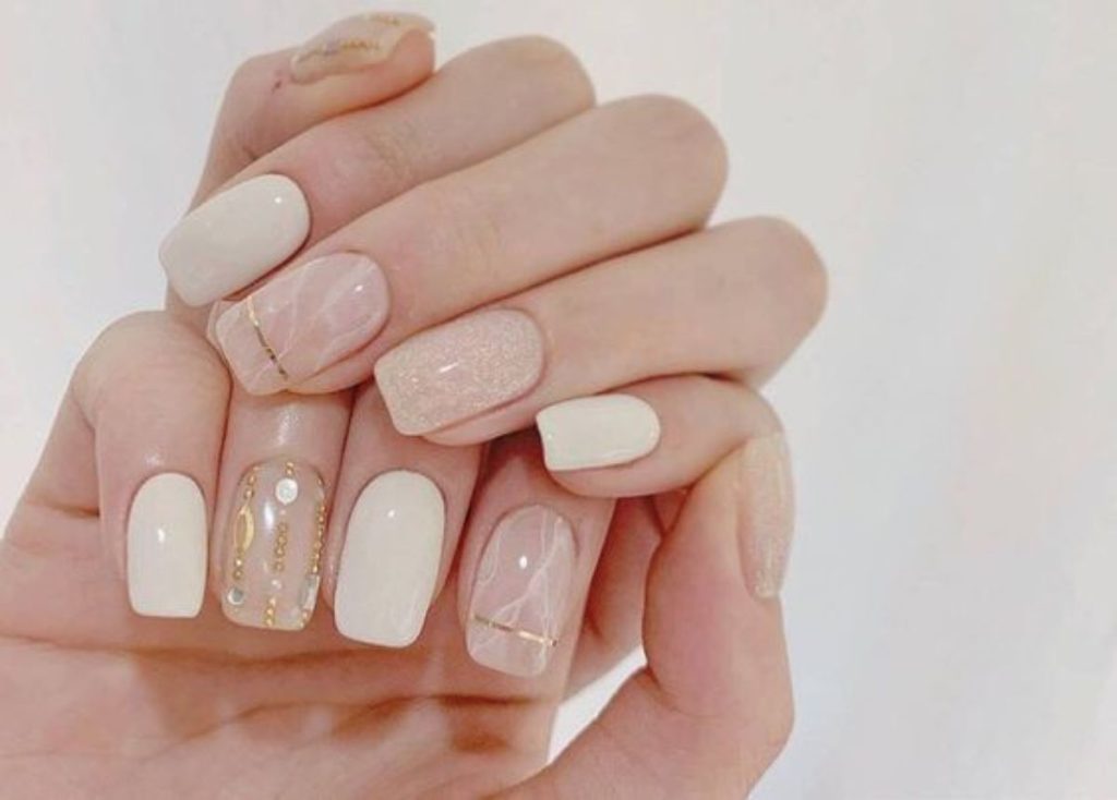 TOP 20 Beautiful, Simple, and Elegant White Rice Nail Designs in 2024 ...