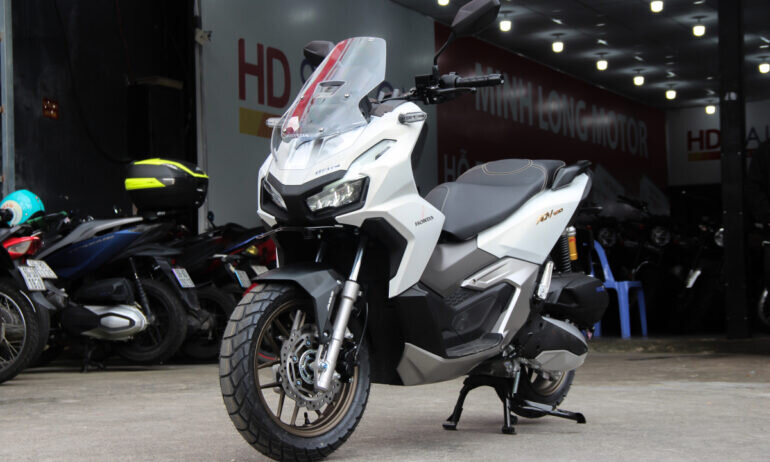 Discover the Latest 2022 Honda ADV 160 Price | Mytour.vn