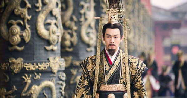 Emperor Qin Shi Huang defeated 6 vassal states, historian from the Han ...