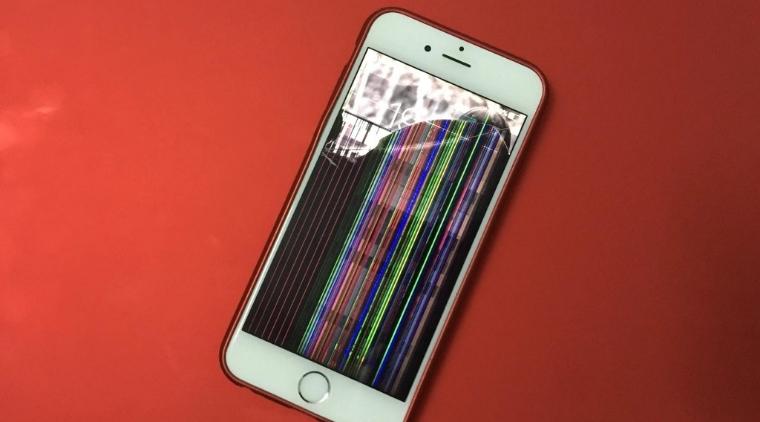 Causes and Solutions for Phone Screen Lines Issue