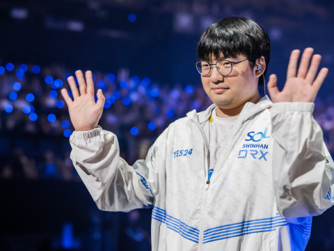 BeryL perceives League of Legends as a turn-based game combined with ...