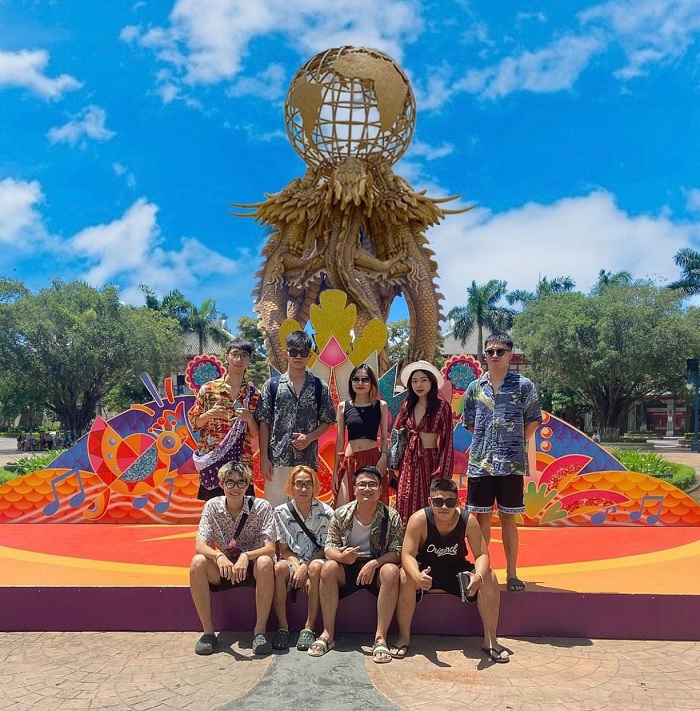 Invite your best friend to conquer summer with Sun World Ha Long ...