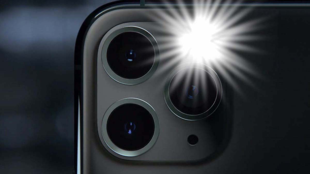 Phone flashes aren't born to find things; use a flashlight for that ...
