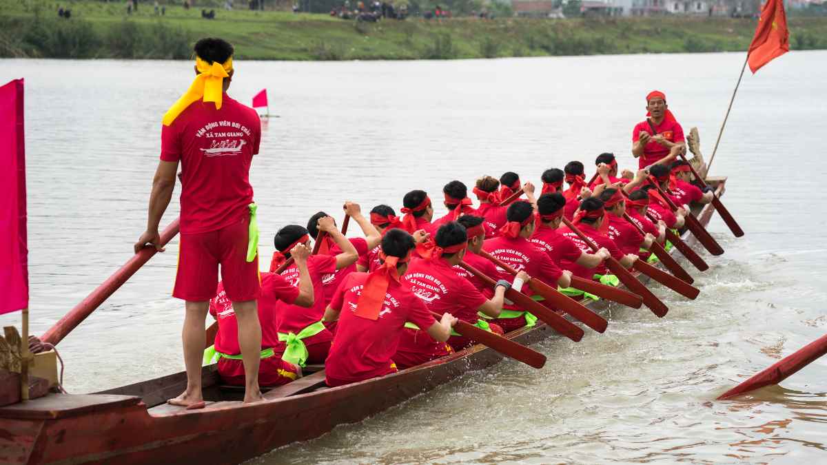 Discover 11 Unique Spring Festivals Across Vietnam