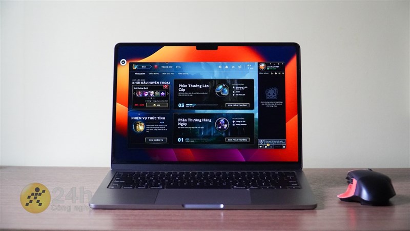 League of Legends Experience on MacBook Air M2: A Pleasant Surprise!