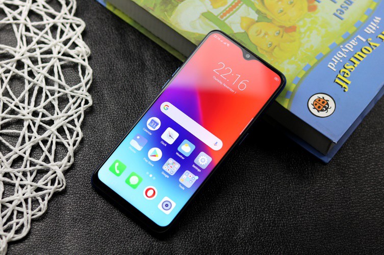 Emerging Trends in Smartphone Design Over the Past 3 Years