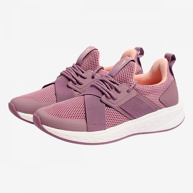 Some popular Biti’s women's sports shoes currently favored | Mytour.vn