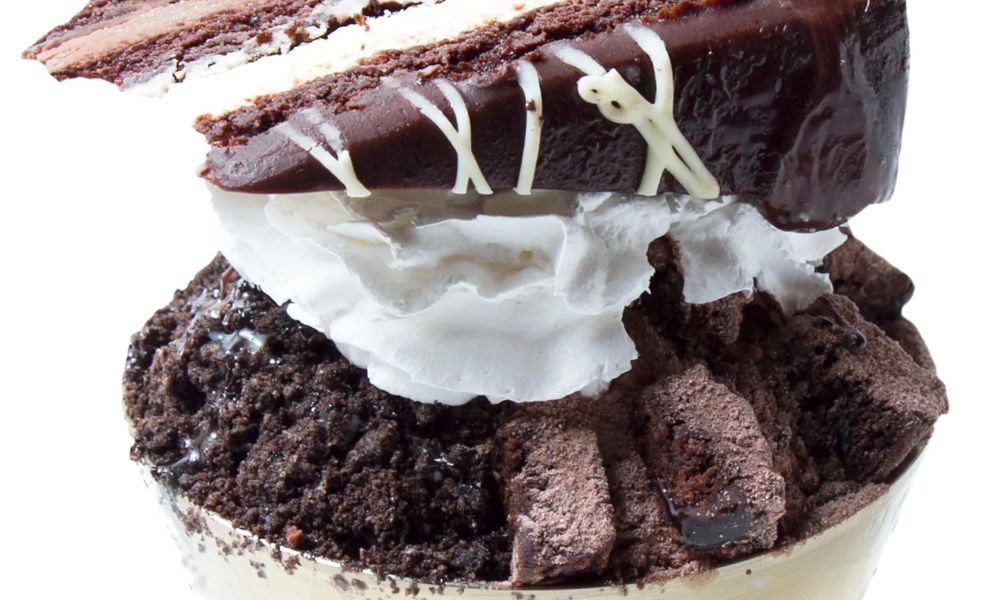 What is Bingsu? TOP 10 Delicious BingSu Shops in Saigon | Mytour