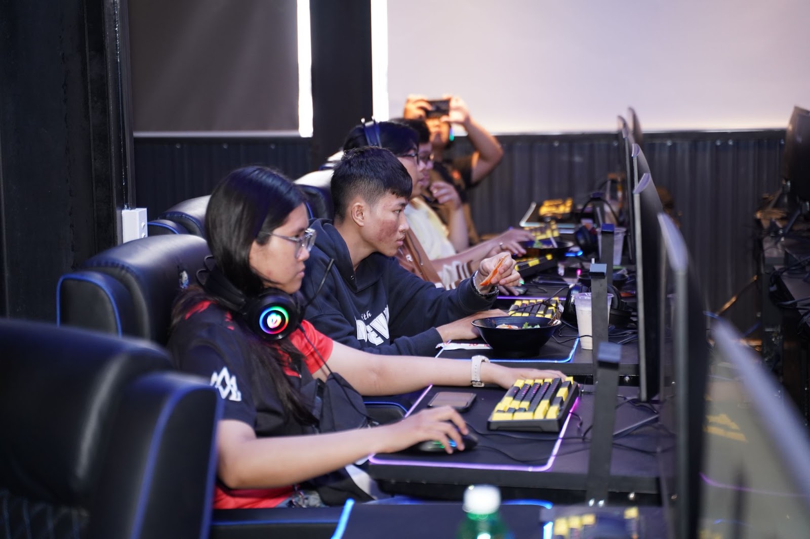 Pioneering Cyber Cafe model in Southeast Asia