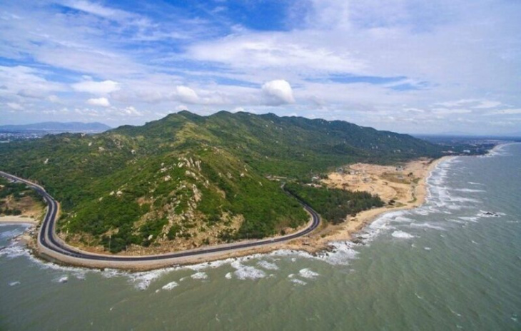 Review of Minh Dam Mountain – A Tourist Hotspot in the Coastal City ...