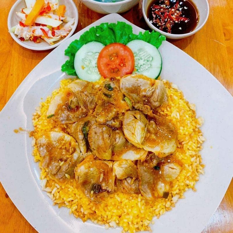 Top 7 Office Rice Spots with Delicious and Affordable Meals in Ngũ Hành ...