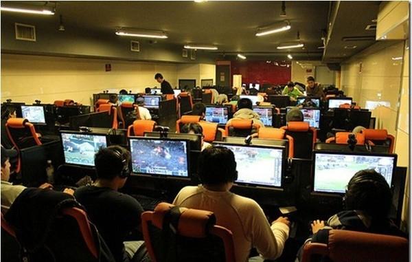 Discover the Top 10 Coolest Gaming Cafes in Hanoi