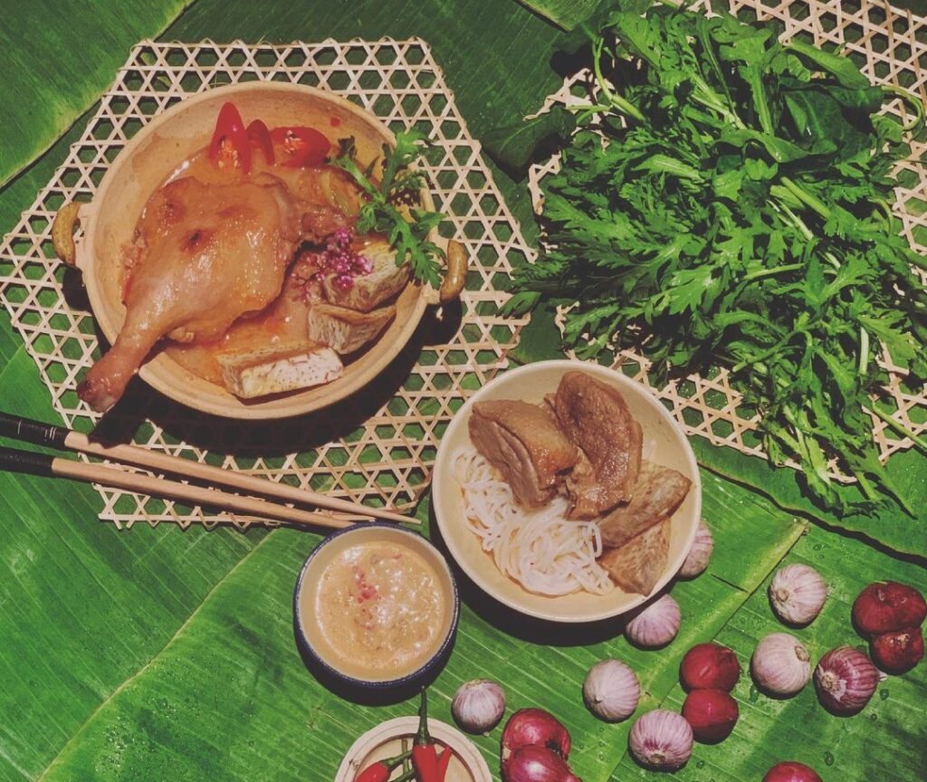 Top 5 delectable Saigon-style duck cooked in fermented tofu eateries ...