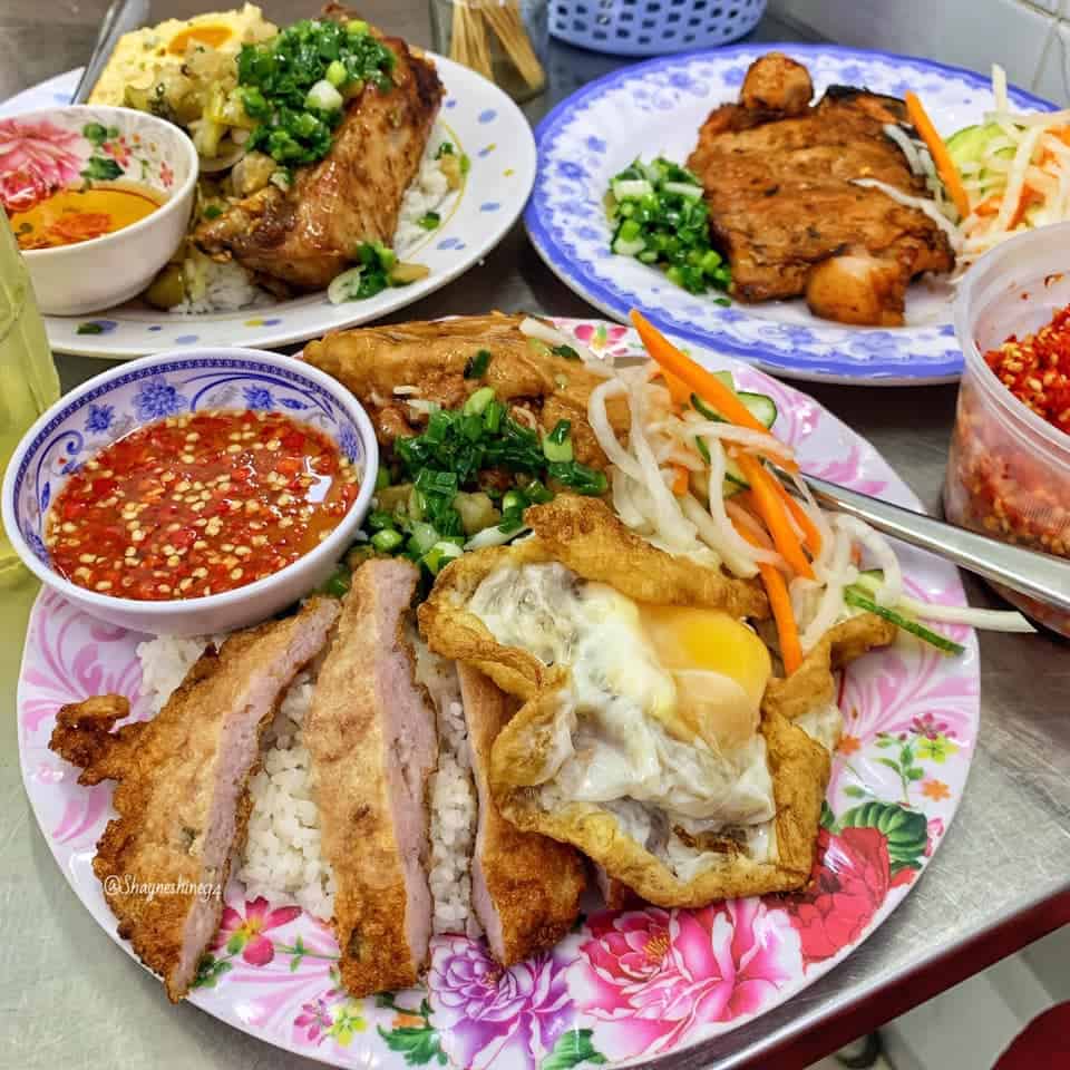 Renowned Broken Rice Restaurants in Saigon - Vntrip.vn