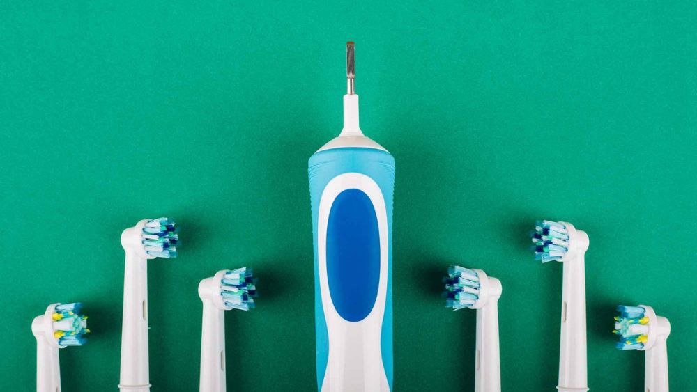 What is an Electric Toothbrush? Using It Correctly