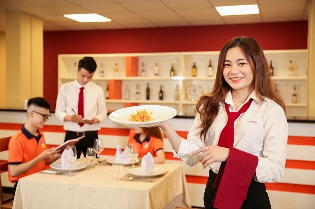 Top 4 Colleges Offering the Best Restaurant Management Programs in ...