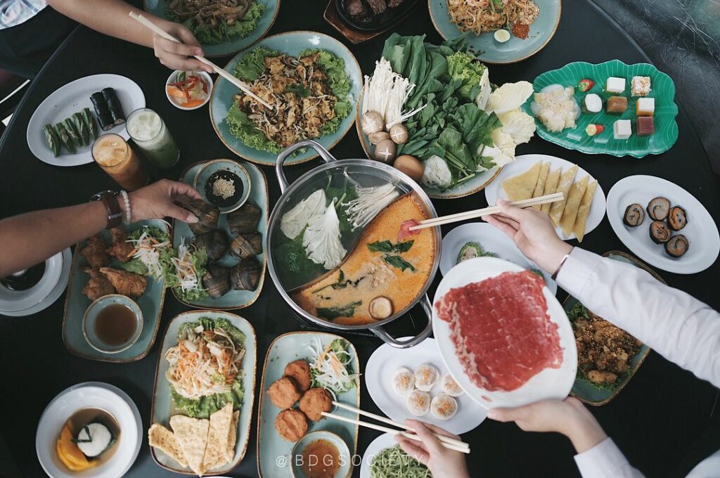 8 Must-Try Hotpot Spots in Saigon for True Food Enthusiasts - Mytour