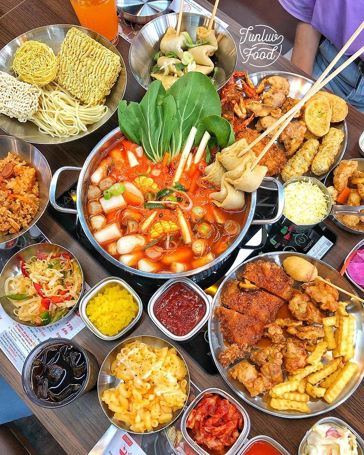 #8 Delicious and Affordable Hotpot and Grill Restaurants in Cau Giay ...