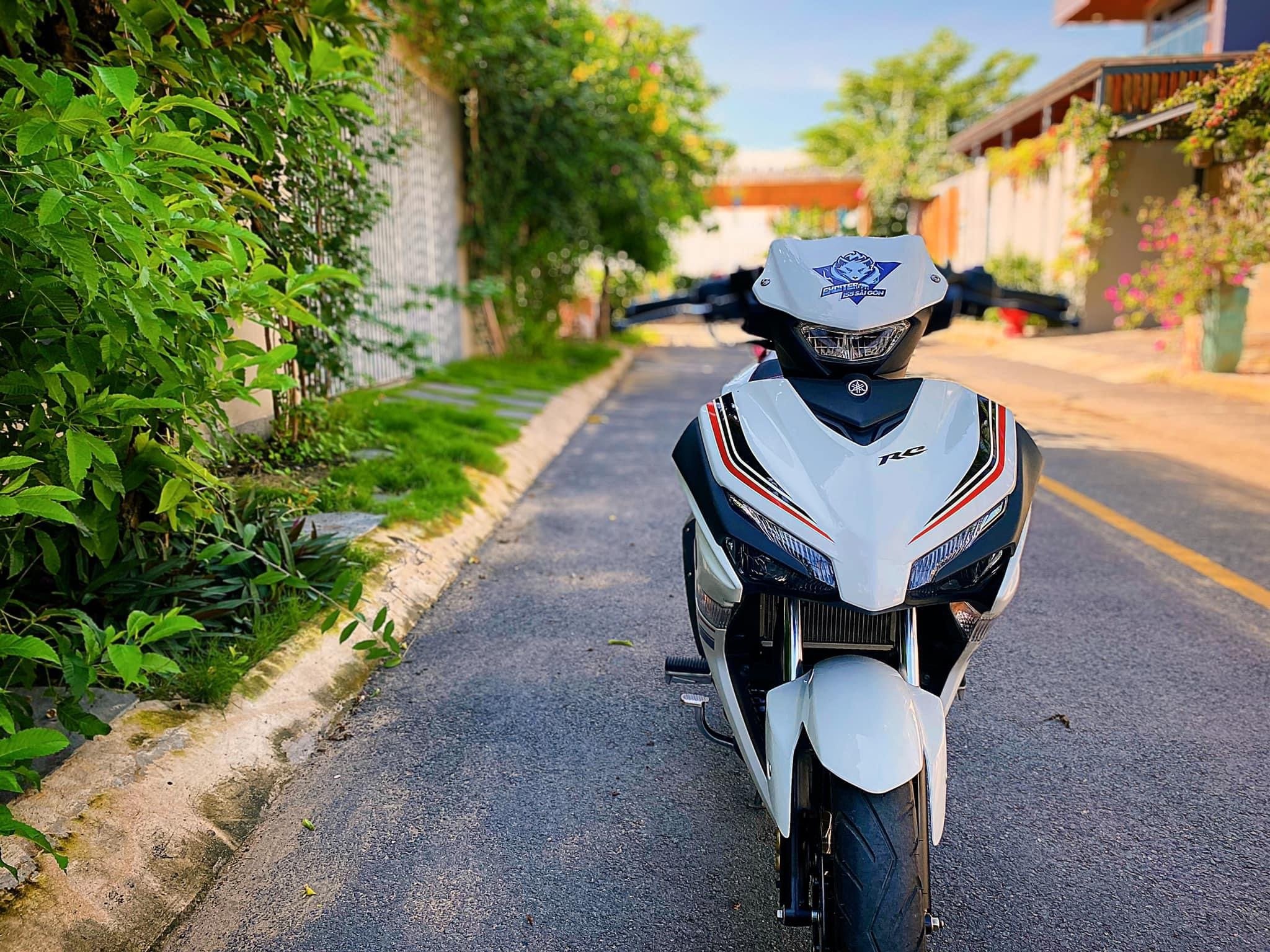 Đánh giá Exciter 155 VVA Trắng Đỏ | Viết bởi haopro