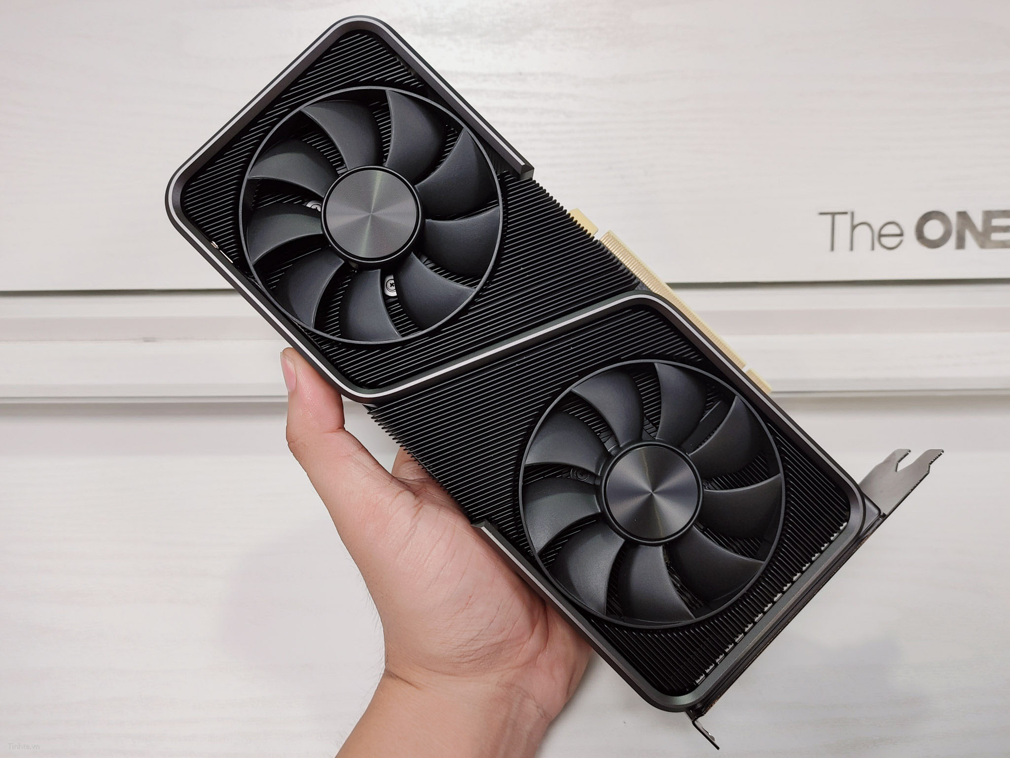 Đánh giá nhanh về RTX 3070 FE: Sức mạnh ấn tượng cho gaming 2K!