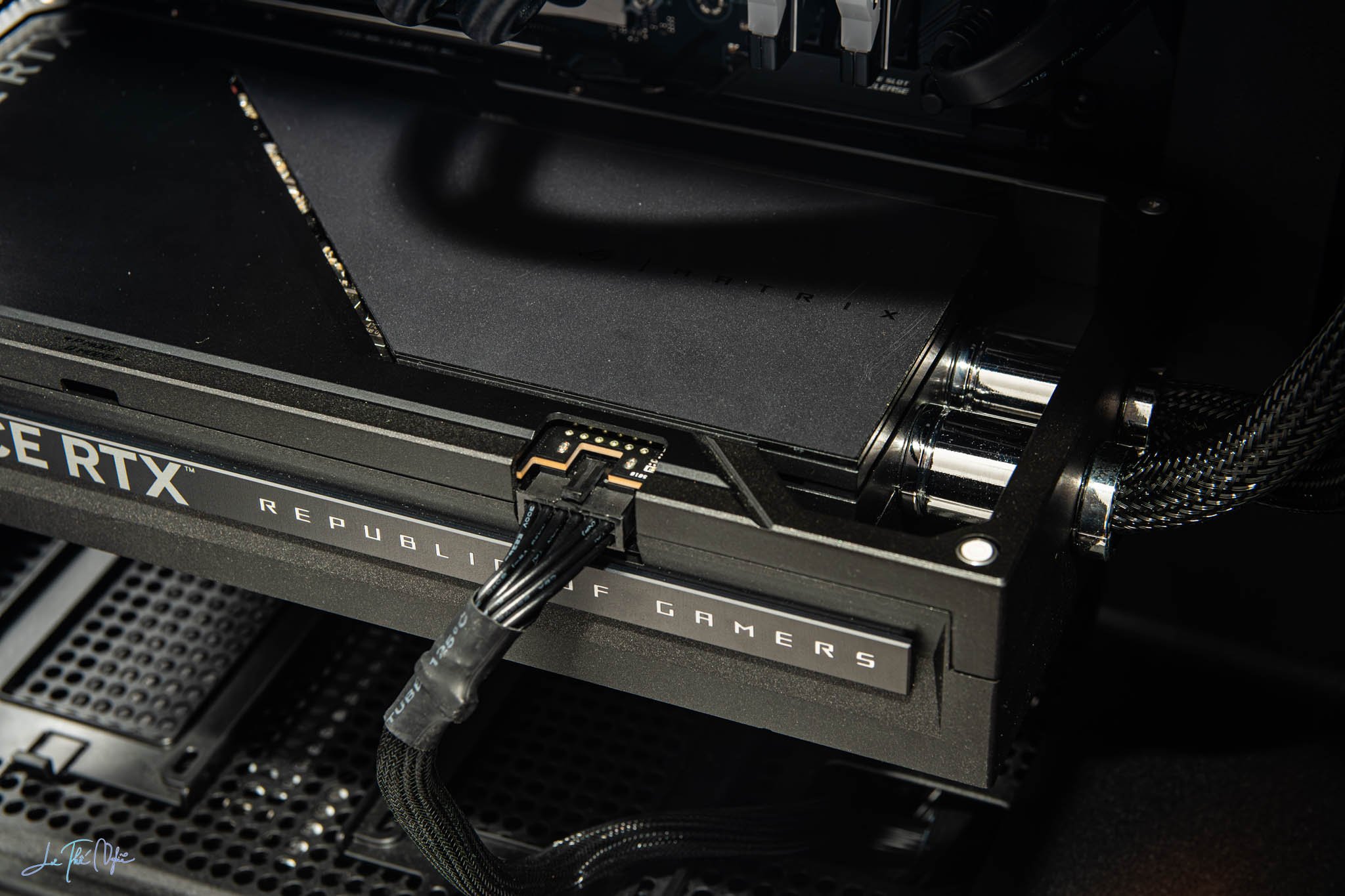 Trải nghiệm với ASUS ROG Matrix GeForce RTX 4090 - Hơn cả mong đợi!