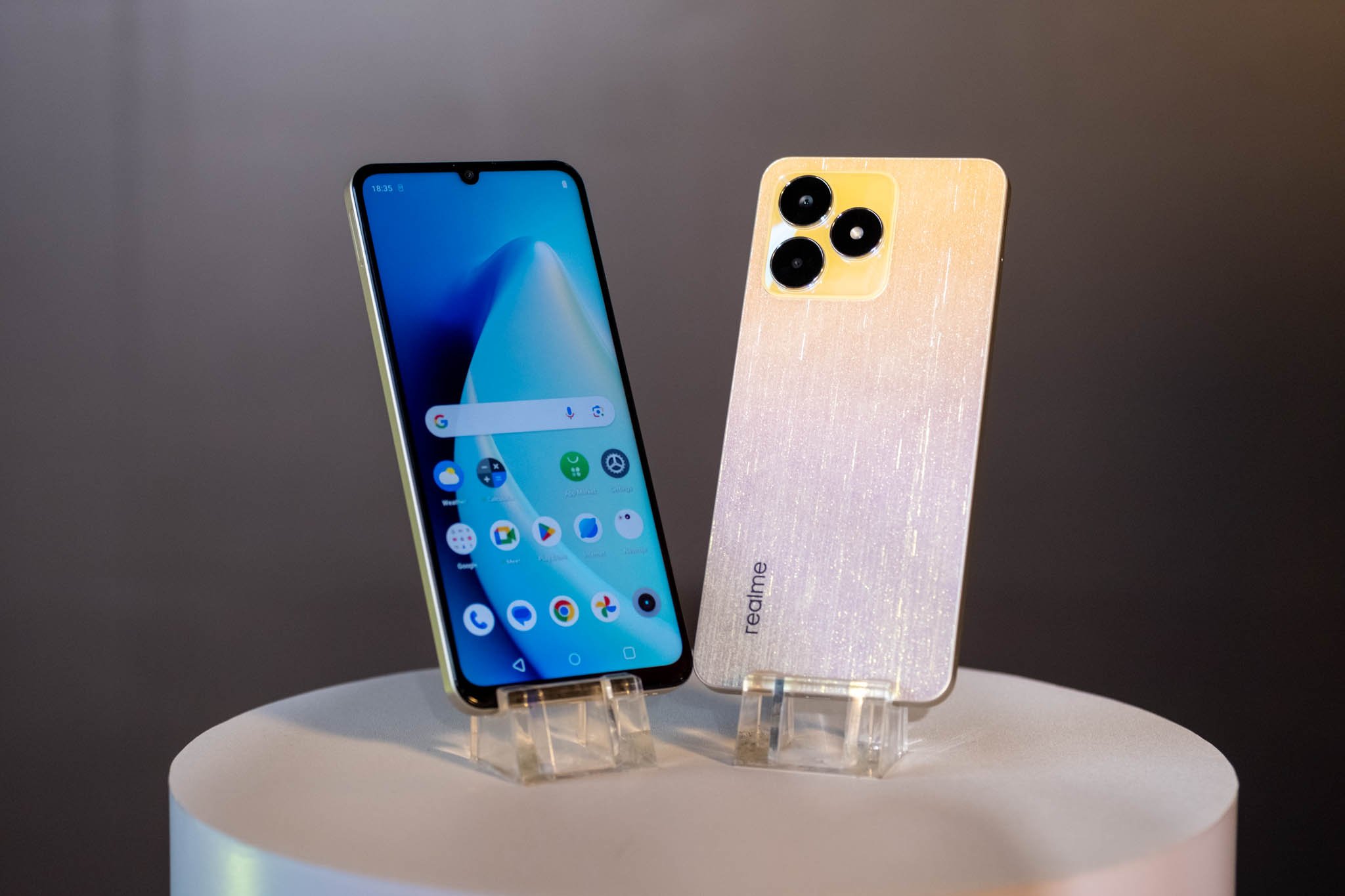 realme C53 chính thức ra mắt: Camera siêu đỉnh 50MP, sạc nhanh 33W, màn ...