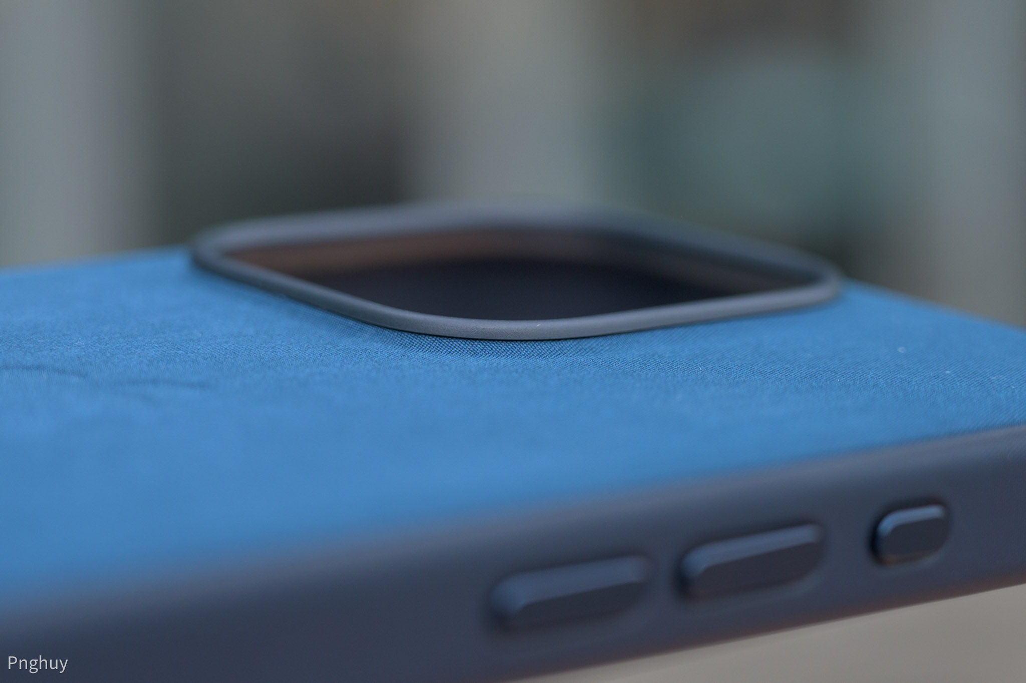 Hands-On with Apple FiveWoven Case for iPhone 15 Pro