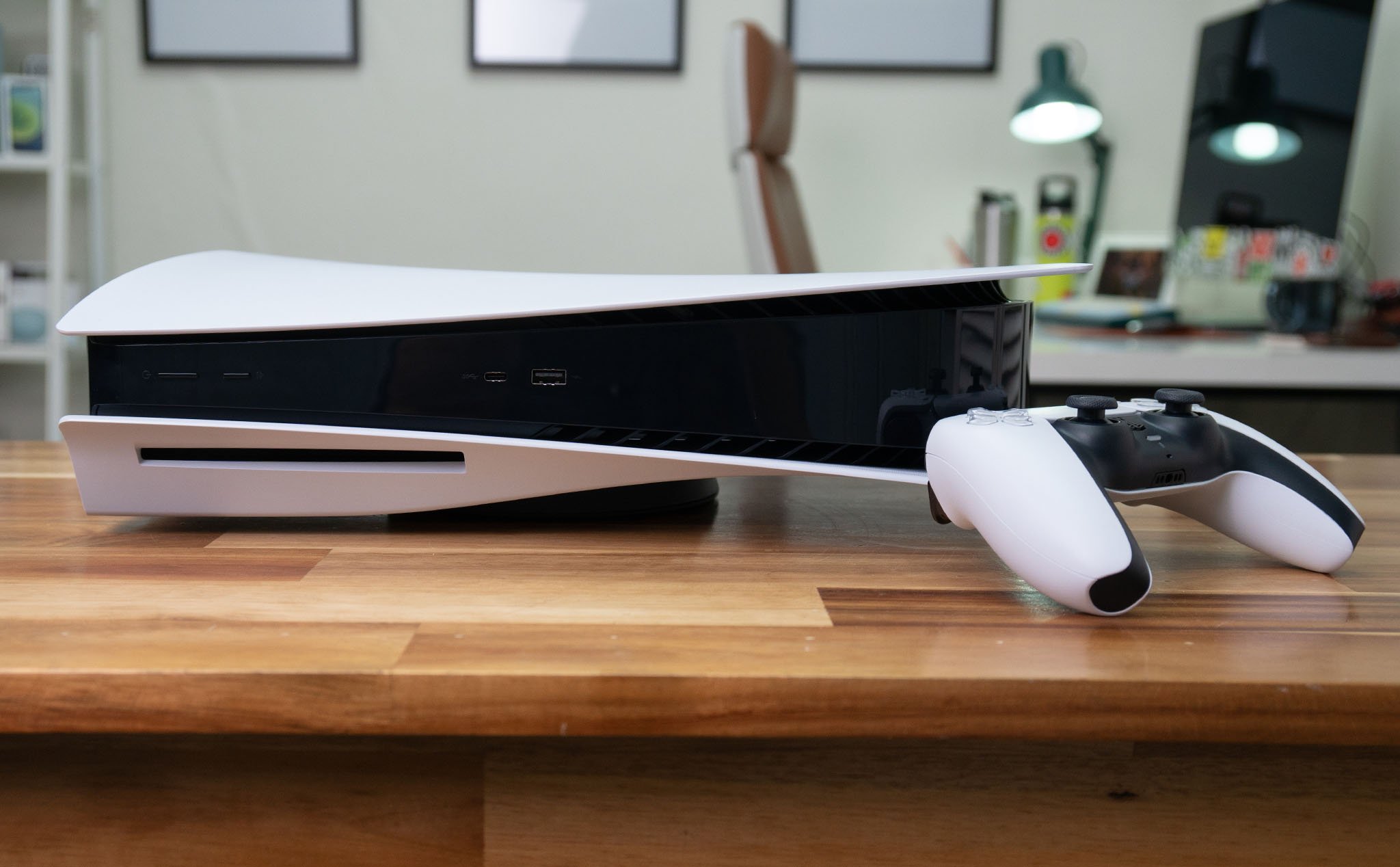 Unboxing and experiencing the authentic PlayStation 5: A bundled ...