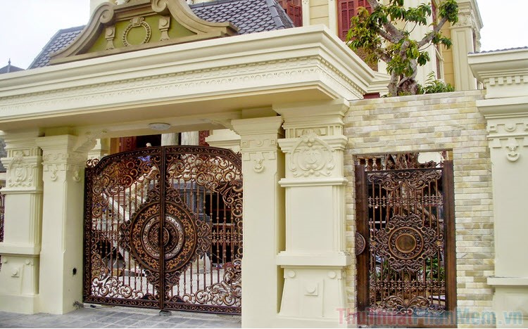 The Most Beautiful Villa Gates of 2024